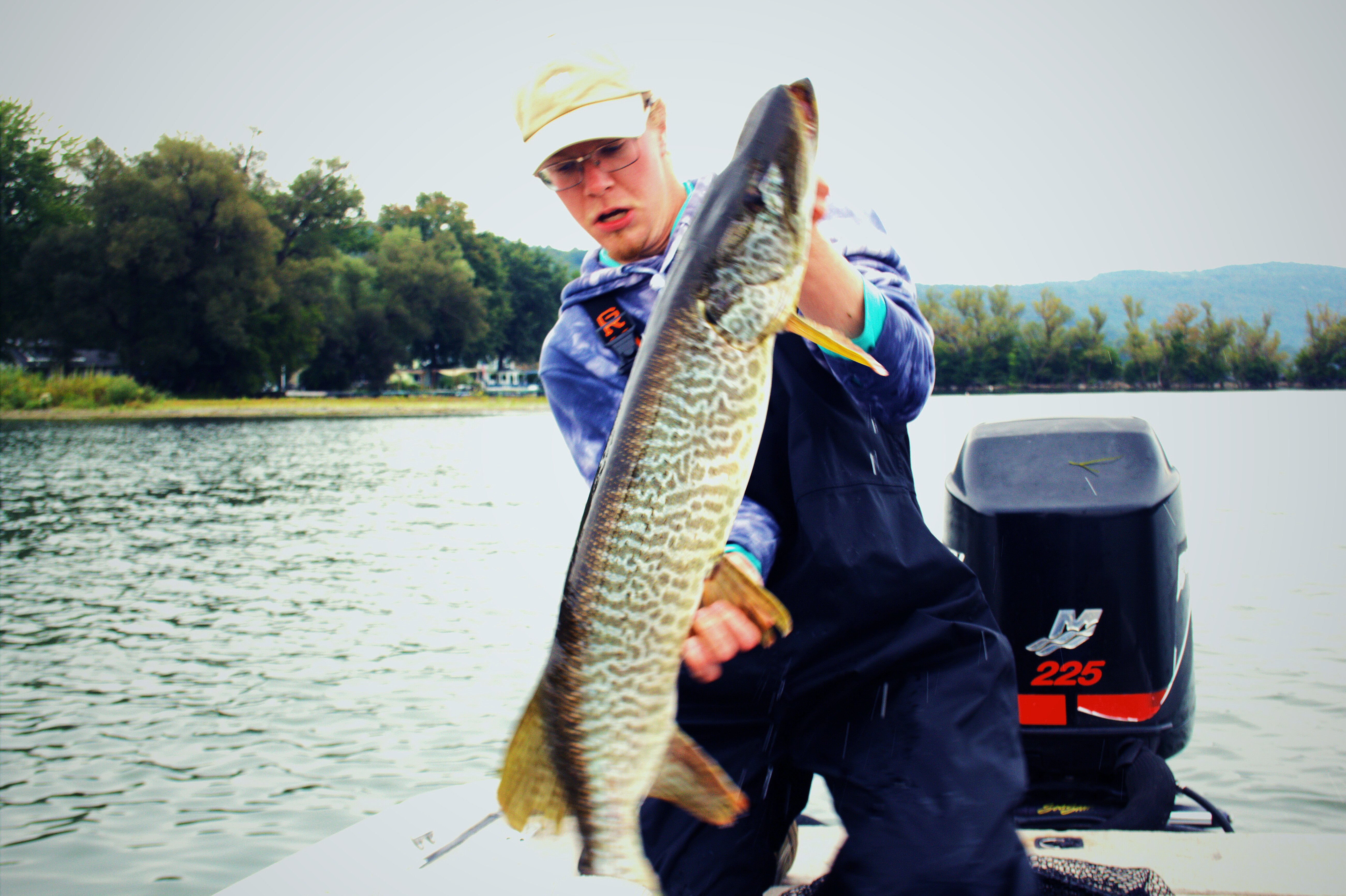 Typical Esox - Flipside - Swimbait Underground
