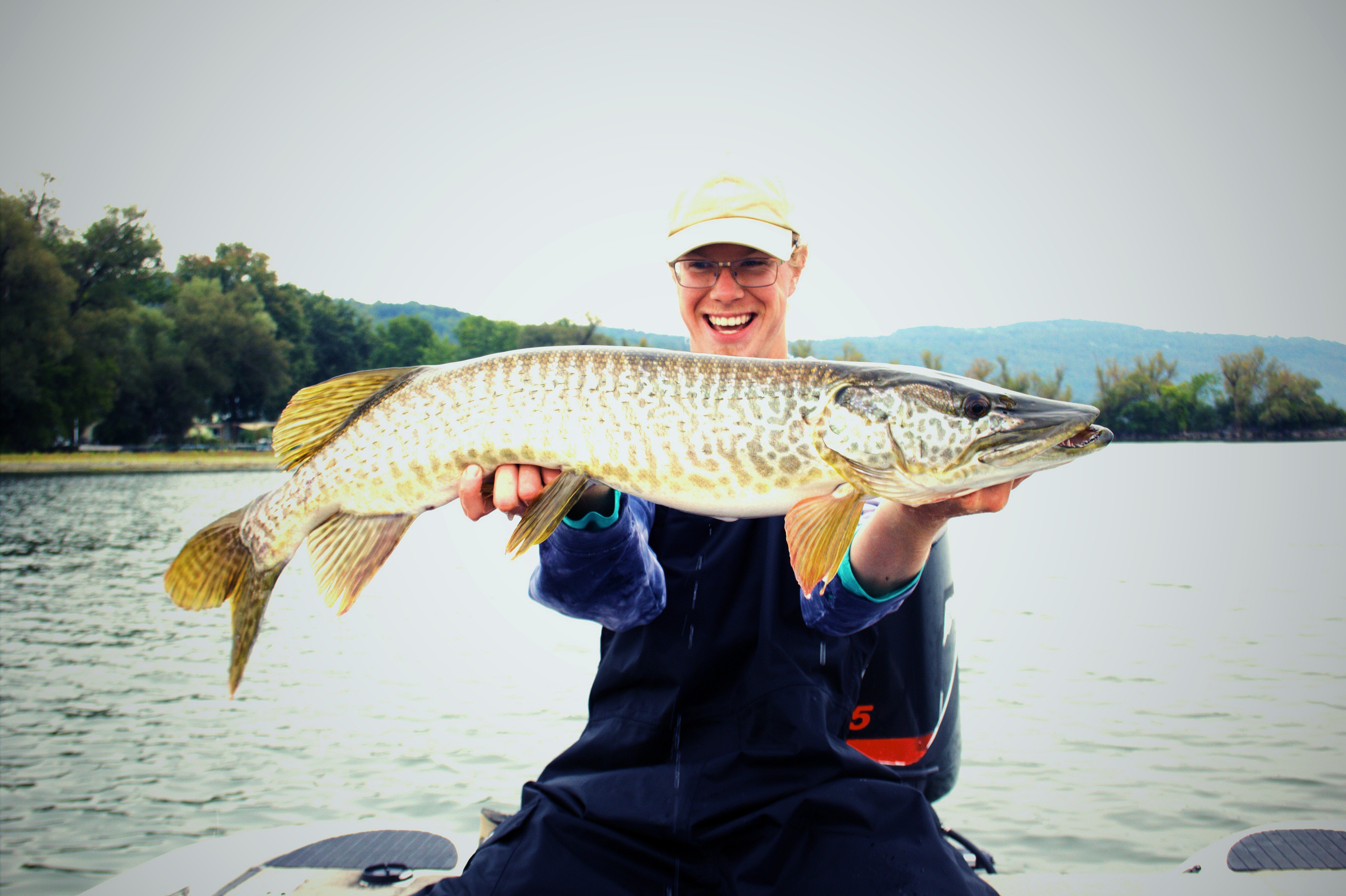 Typical Esox - Flipside - Swimbait Underground